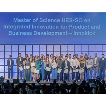 Près de 200 nouvelles diplômées et nouveaux diplômés Master | HES-SO Genève